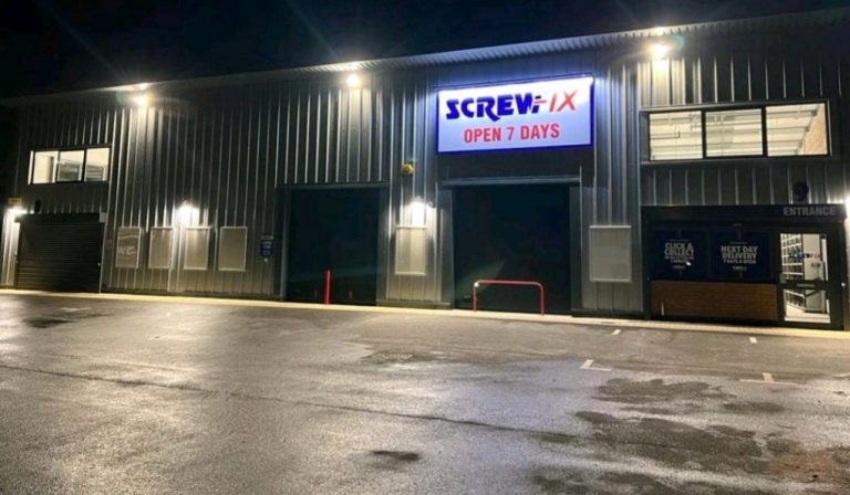 Screwfix – MG Signs Ltd